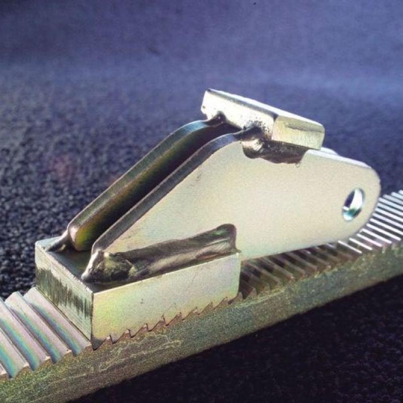 RHM Mechanical Dock Leveler | W.E. Carlson Corporation