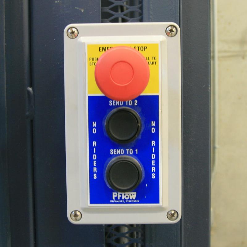 Hydraulic Vertical Lifts | W.E. Carlson Corporation