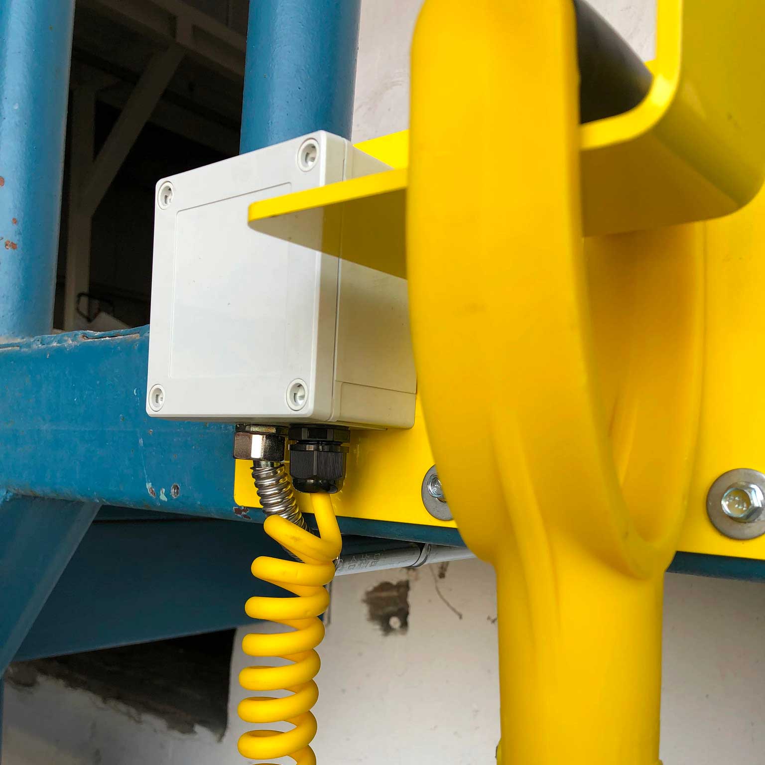 Global Wheel Chock | W.E. Carlson Corporation