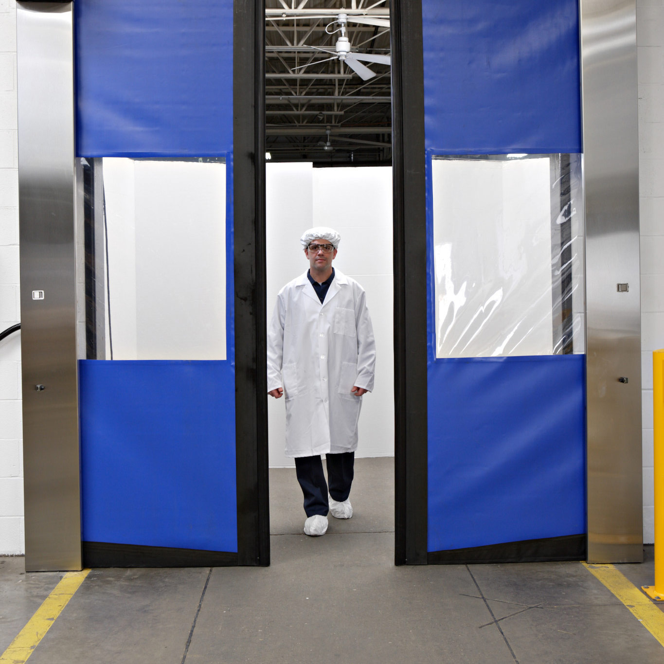 ISO-Clean® Split Door | W.E. Carlson Corporation